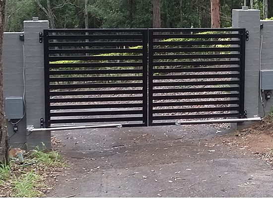 BMGi E8 Swing Gate Opener for Automatic Driveway Gates